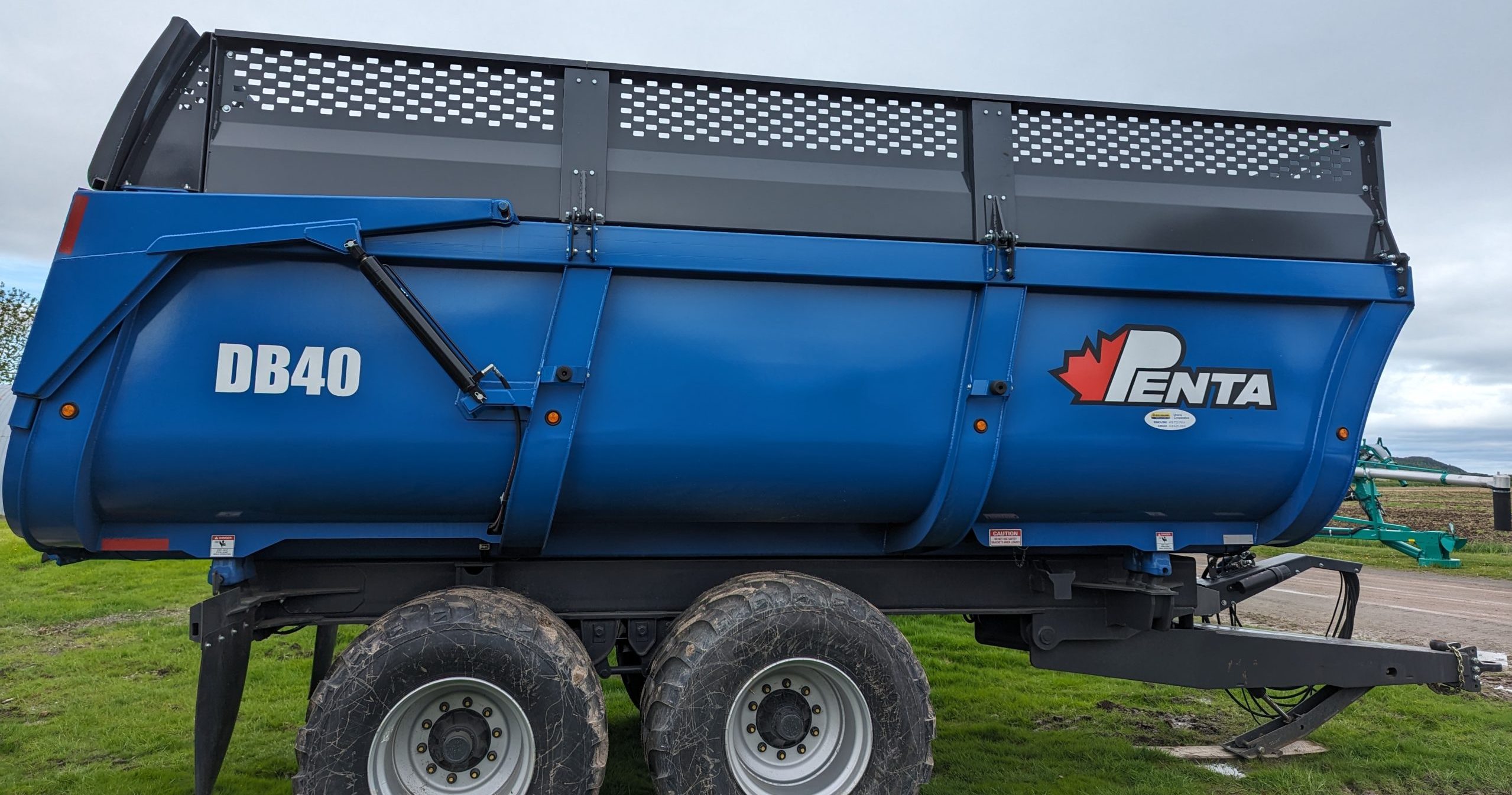 PENTA - DB40 2023 à vendre | Unoria New Holland